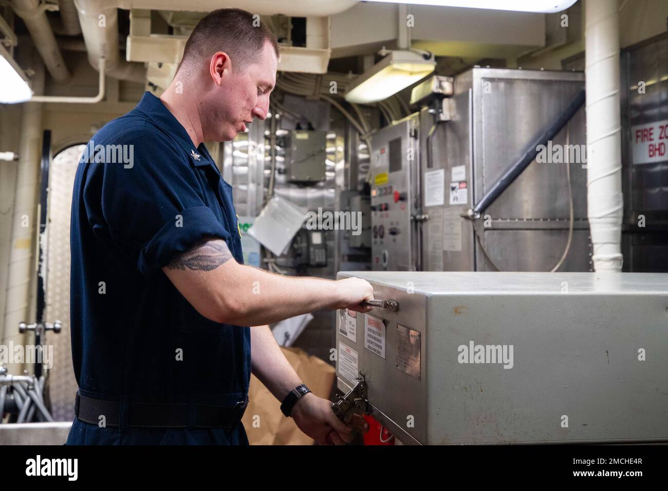 220704-N-CM110-1313 PACIFIC OCEAN (July 4, 2022) – Cryptologic ...