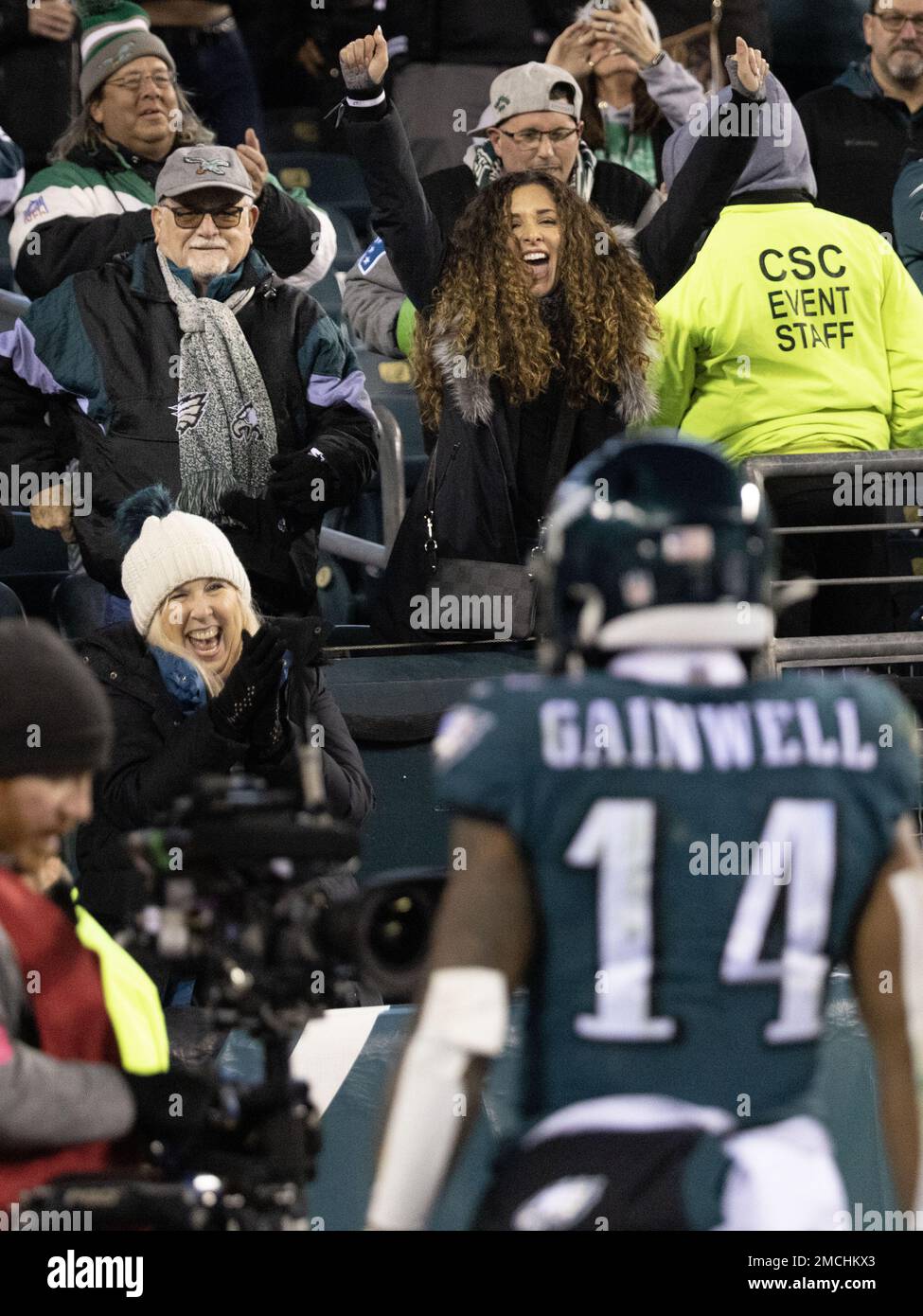 Philadelphia, United States. 22nd Jan, 2023. Fans cheer for ...