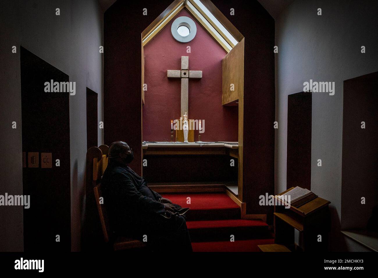 Arch Deacon Sepadi Moruthane inside Anglican Archbishop Emeritus ...