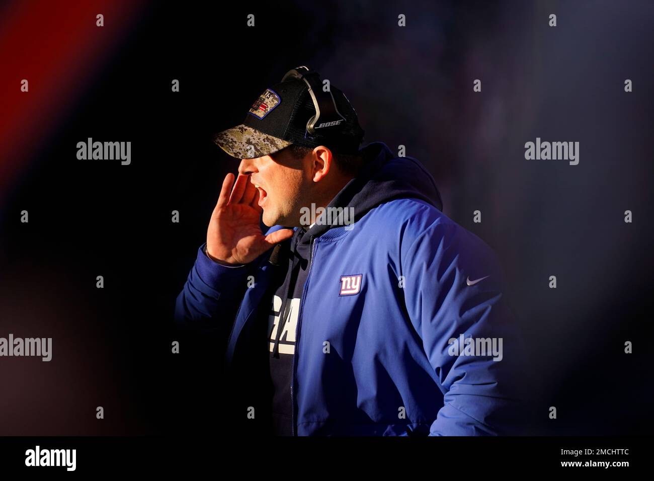 New York Giants head coach Joe Judge during an NFL football game ...