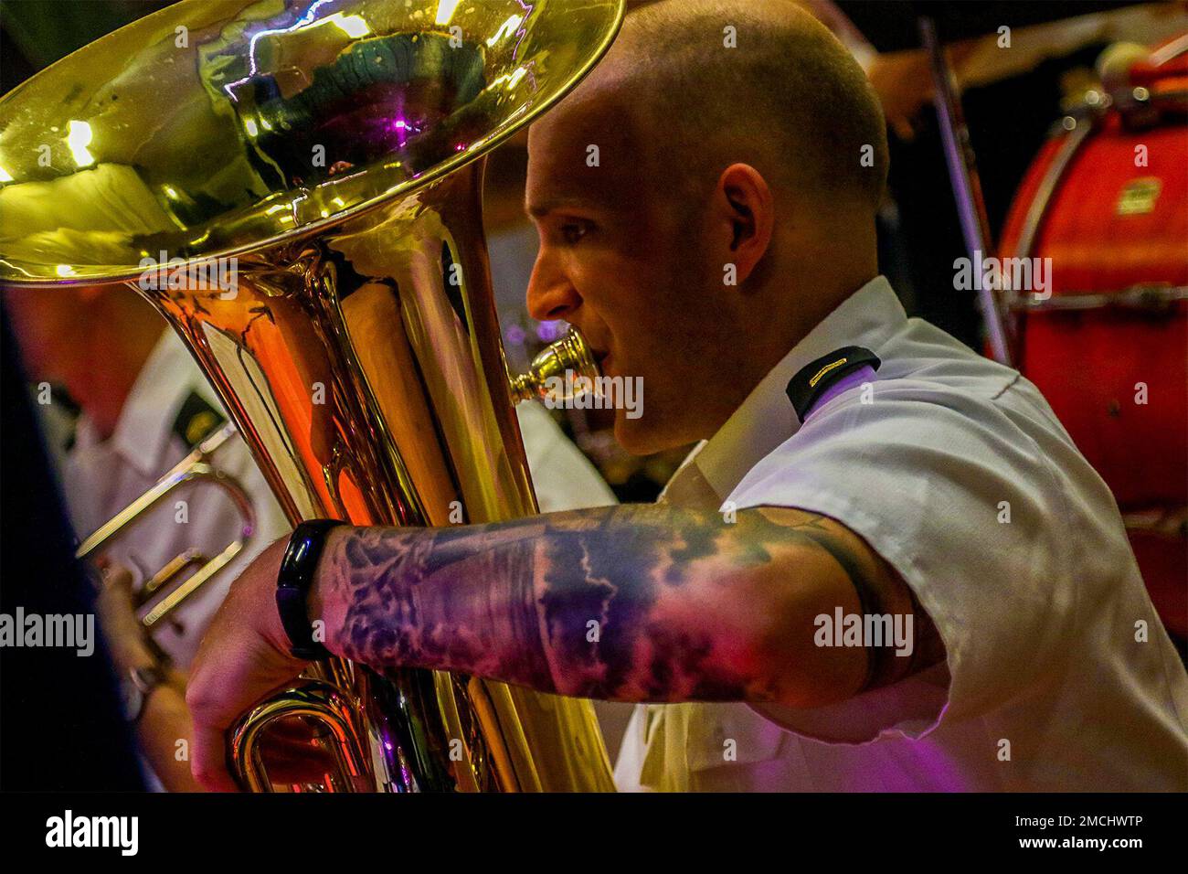 A Sergeant with the 1st Infantry Division Band performs during the Home ...