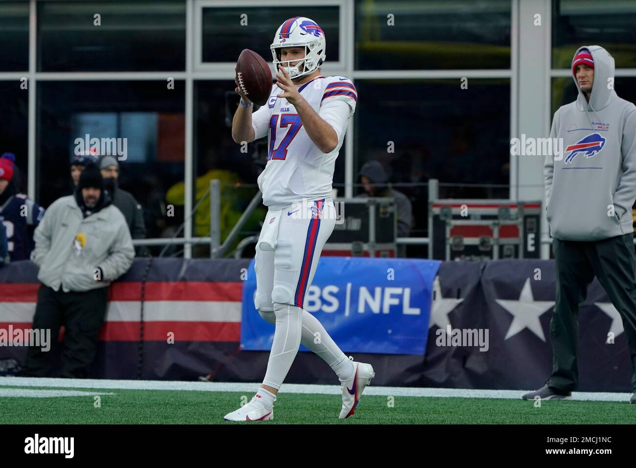 Buffalo Bills quarterback Josh Allen (17) warms up prior to an NFL ...