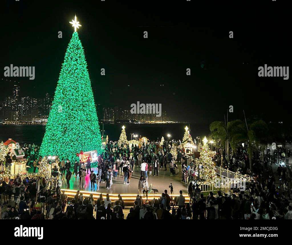 People gather on Christmas Eve at tallest 20-meters Christmas tree that ...