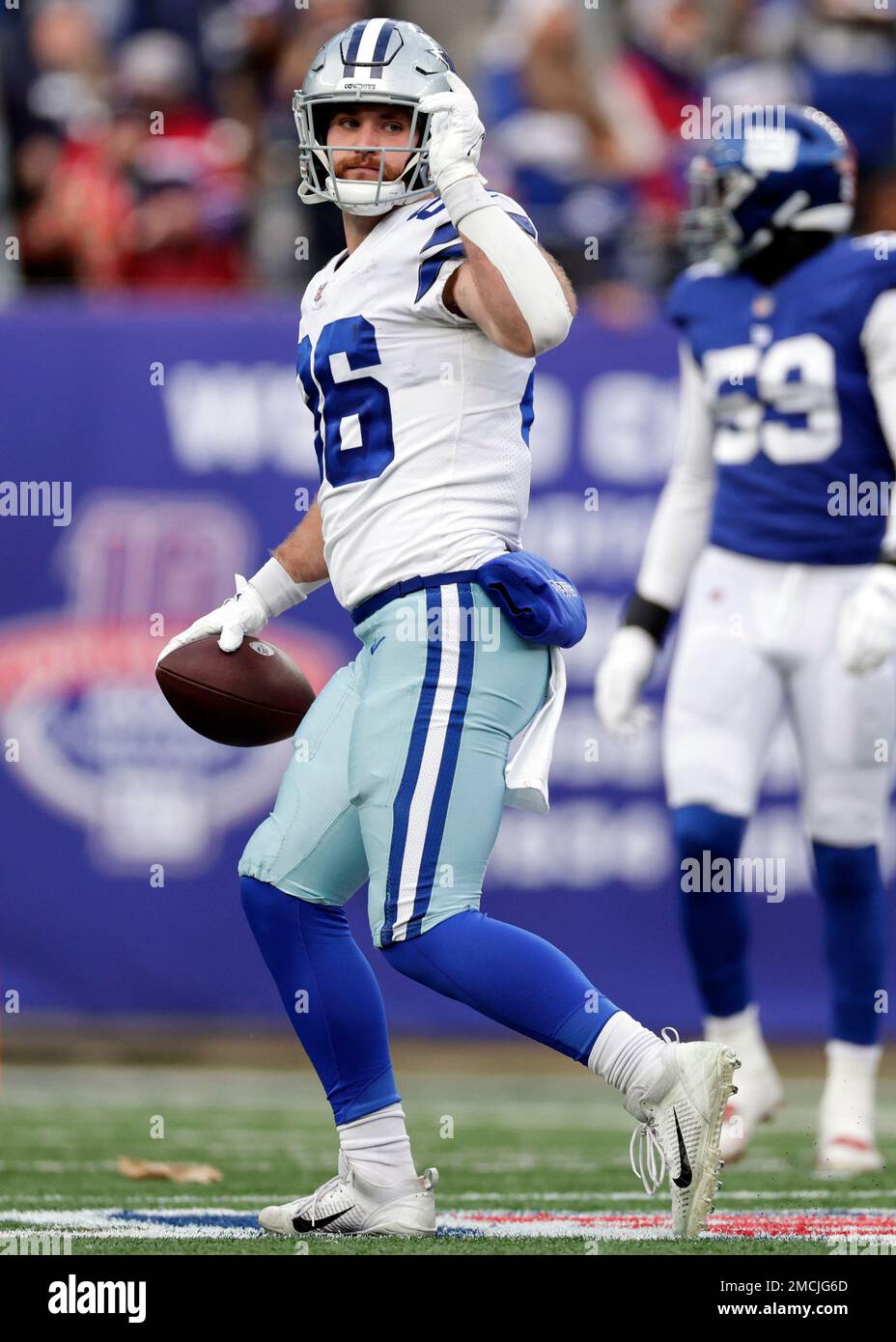 Dallas Cowboys tight end Dalton Schultz (86) reacts against the New ...