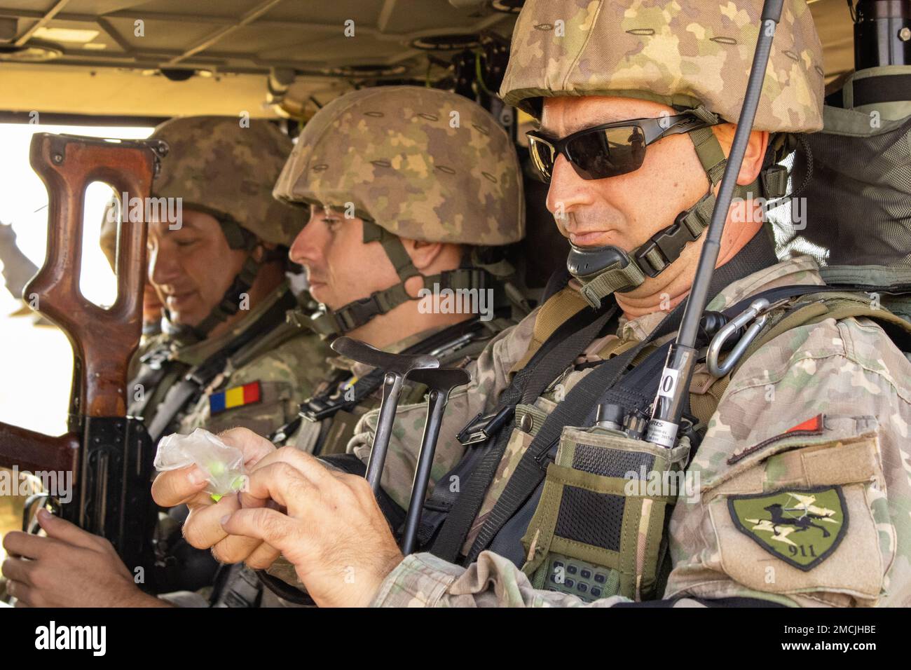 MIHAIL KOGĂLNICEANU, Romania-- Soldiers with the Romanian 9th ...