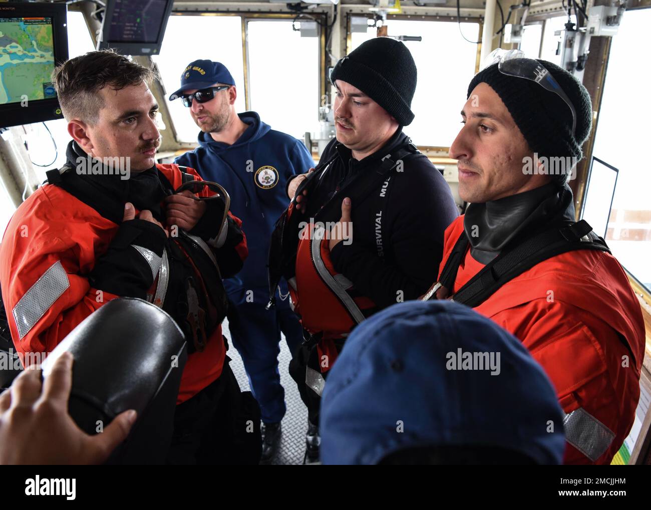 U s coast guard cutter oak hi-res stock photography and images - Alamy