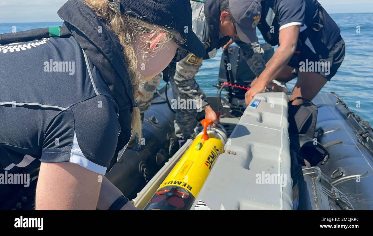 220705-N-KD380-1310 SAN DIEGO - (July 5, 2022) – Royal New Zealand Navy ...