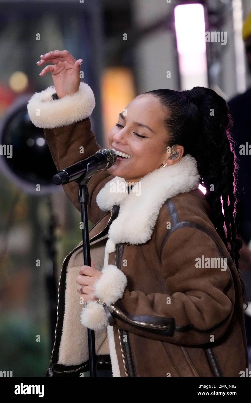 Alicia Keys performs on NBC's "Today" show at Rockefeller Plaza on ...