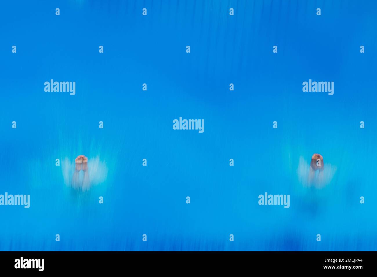 China's Wang Zongyuan and Xie Siyi compete during synchronized 3-meter ...