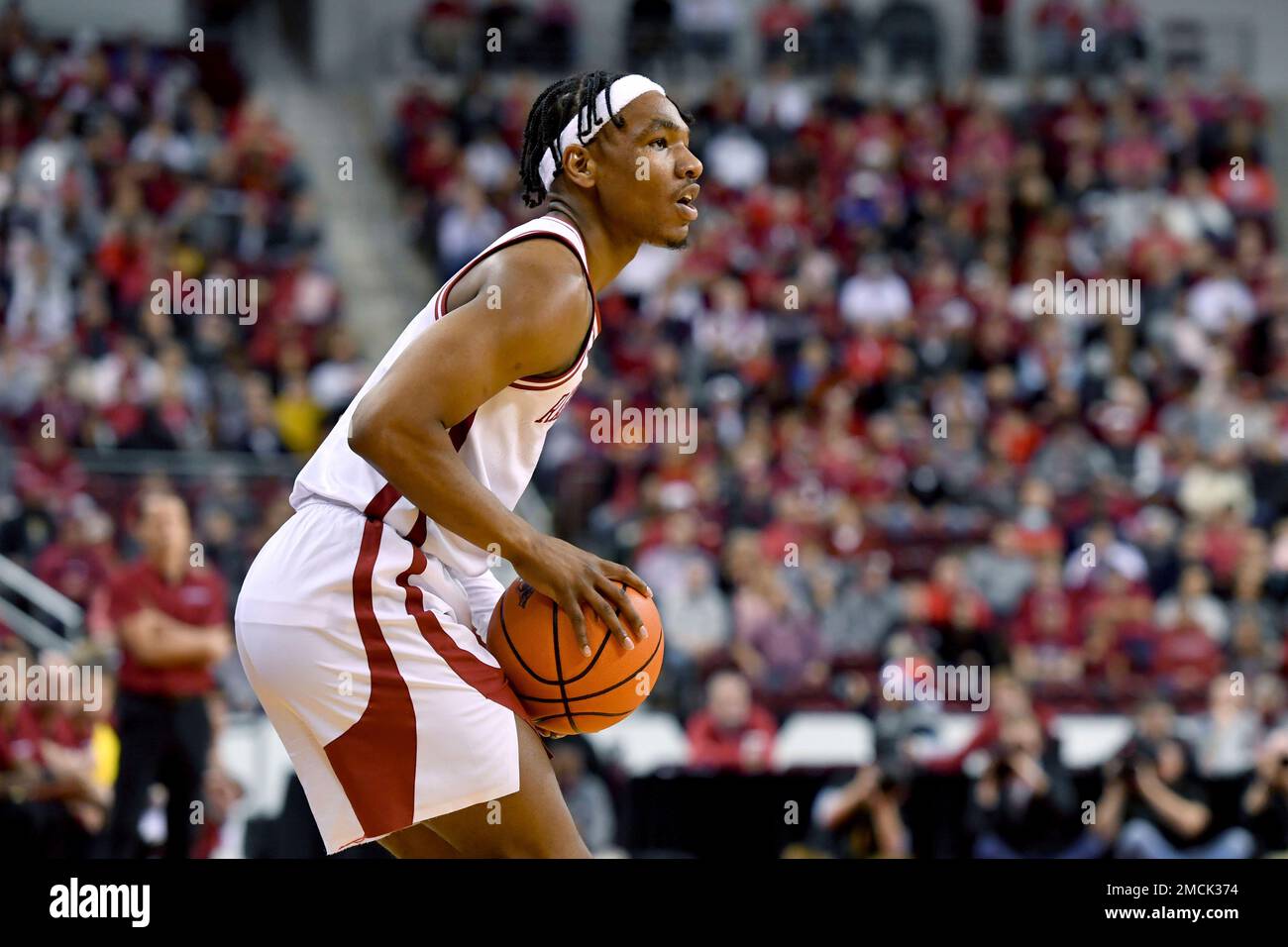Arkansas guard JD Notae (1) shoots against Hofstra during an NCAA ...