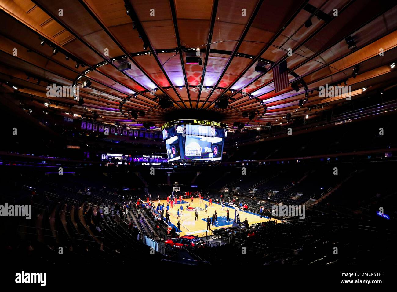 Madison Square Garden before the start of an NCAA Men's basketball game ...