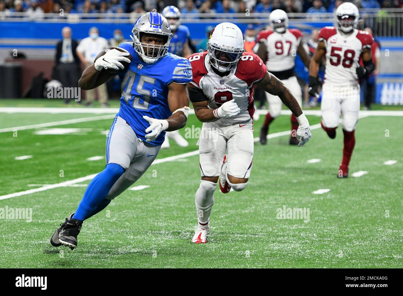 Detroit Lions fullback Jason Cabinda (45) pulls away from Arizona ...