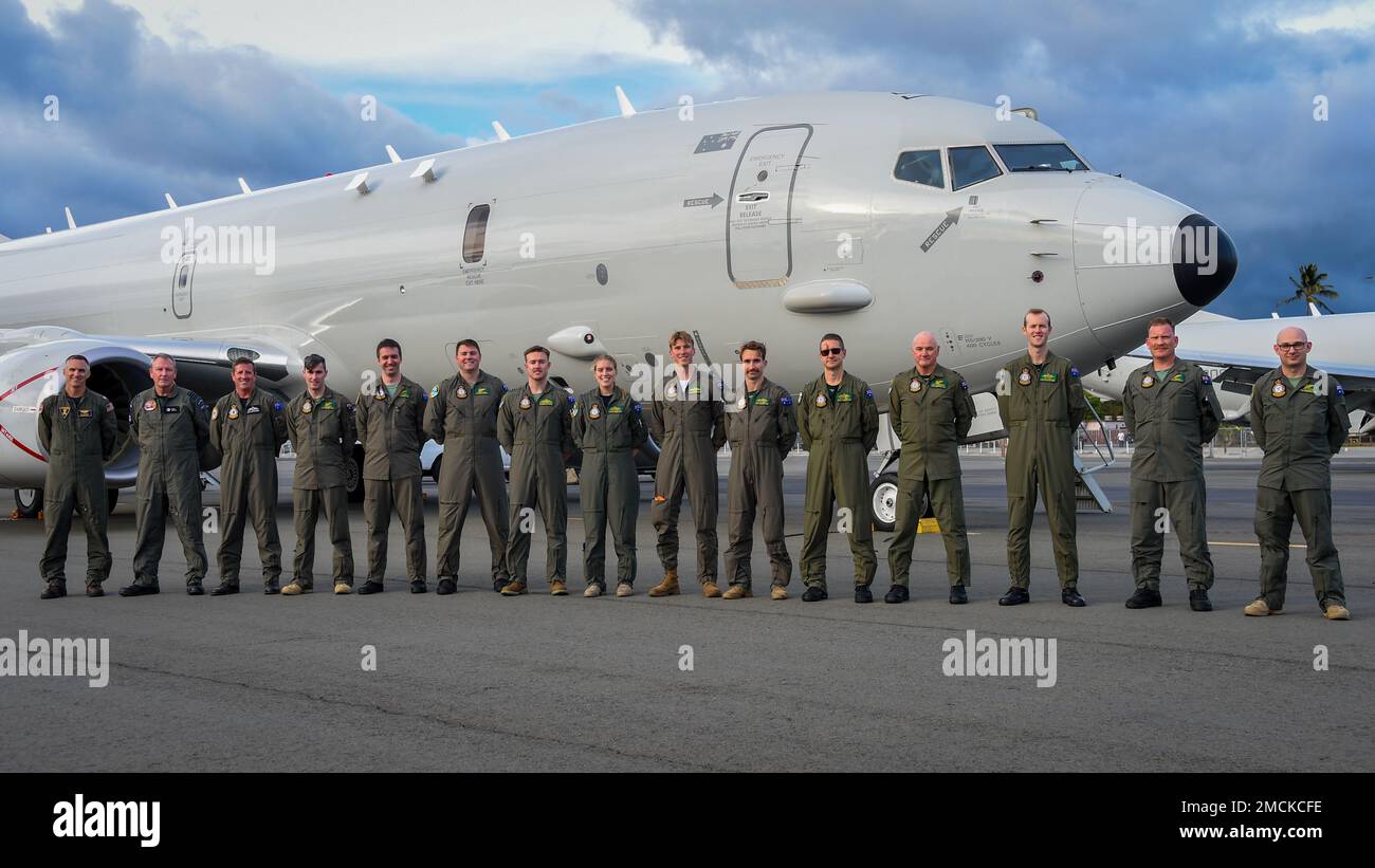 220706-N-EE352-2160 PEARL HARBOR (July 6, 2022) U.S. Navy Capt. John ...