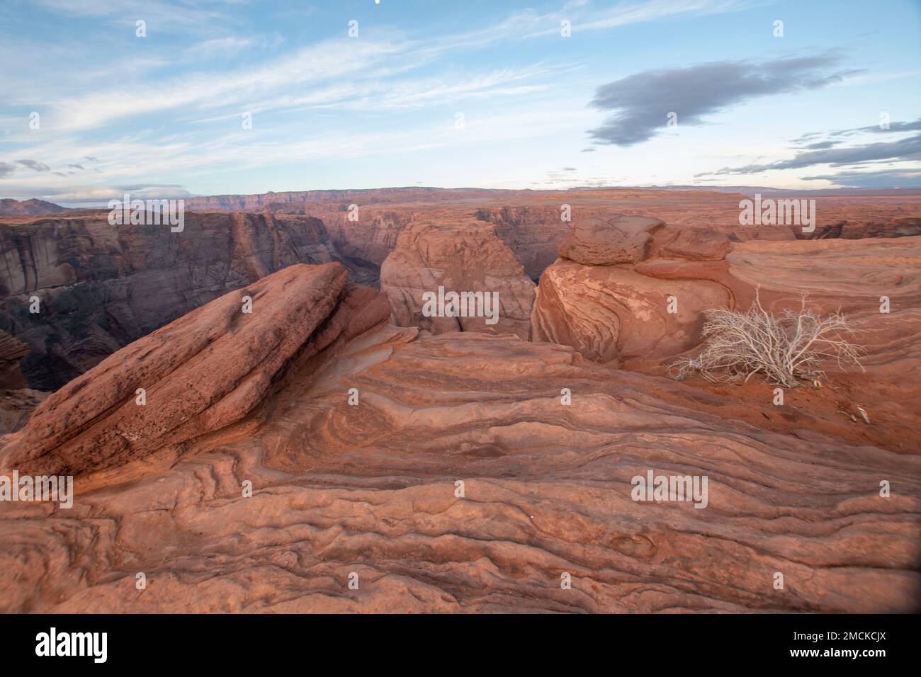 Horseshoe Bend is a famous stretch of the Colorado River near the city ...