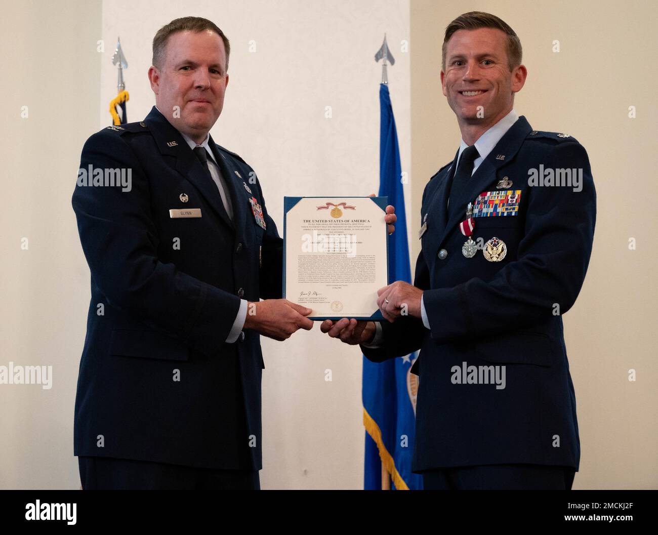 375 force support squadron hi-res stock photography and images - Alamy