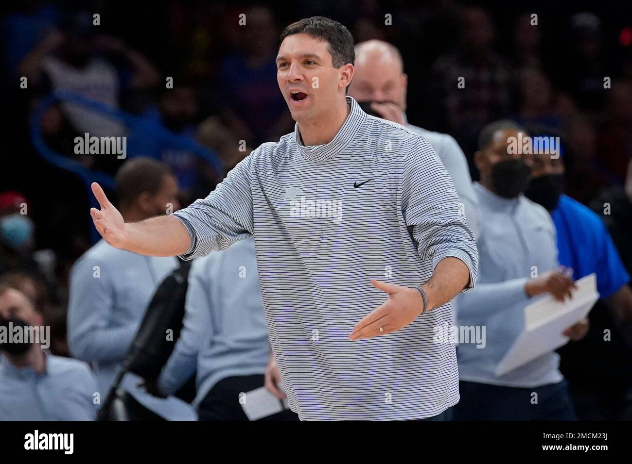 Oklahoma City Thunder head coach Mark Daigneault gestures in the second ...