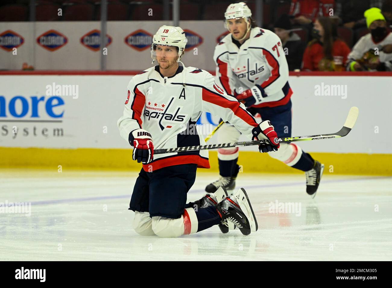 Washington Capitals center Nicklas Backstrom (19) warms up before an ...