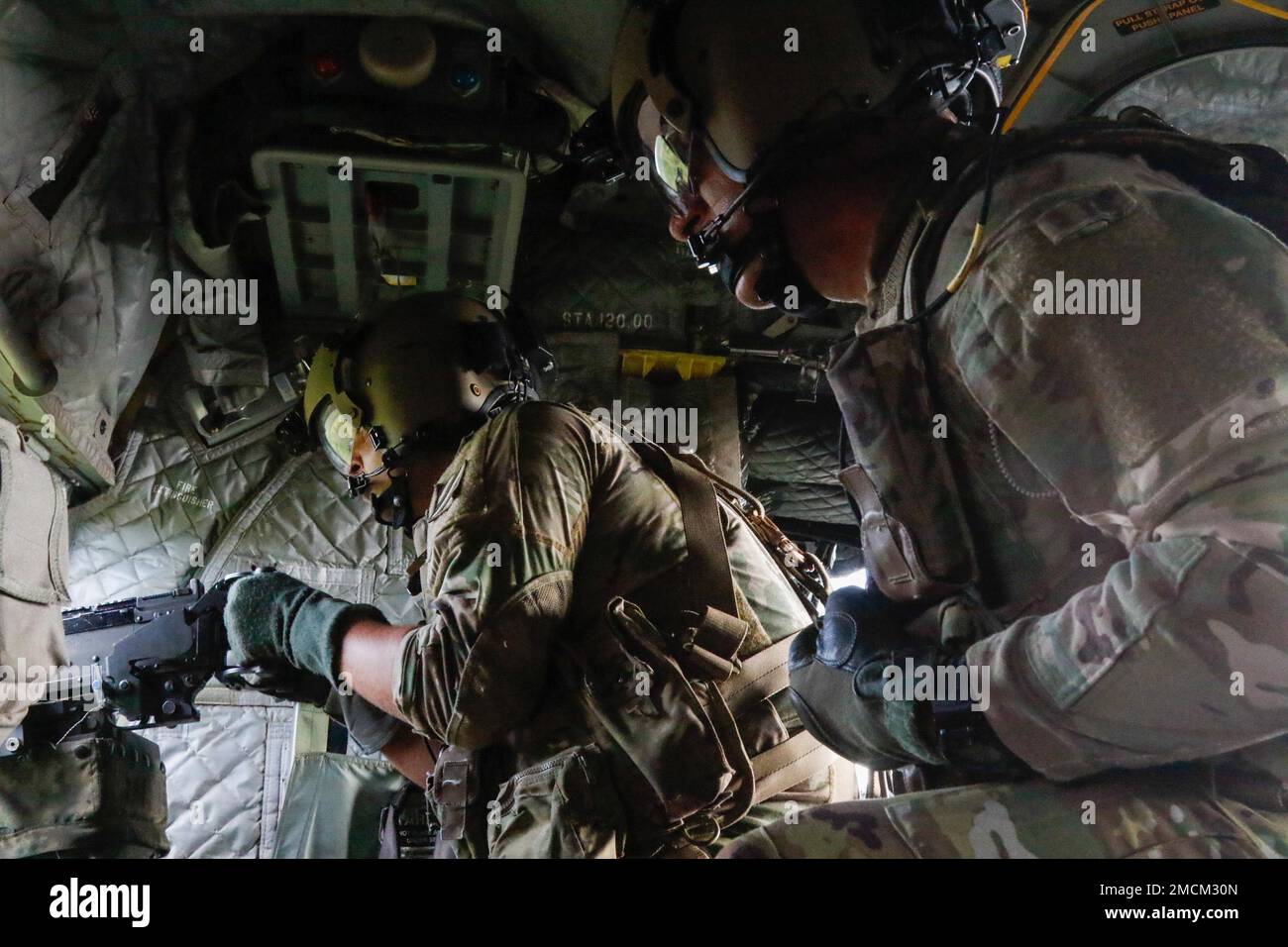 Spc. Grayson Cate and Chief Warrant Officer 4 Josh Muehlendorf ...