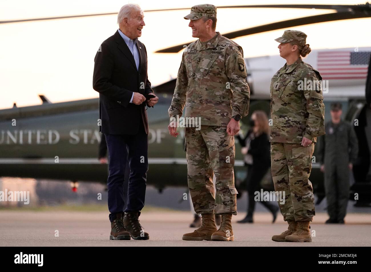 President Joe Biden talks with Gen. Joseph P. McGee, Commanding General, 101stAirborne Division ...