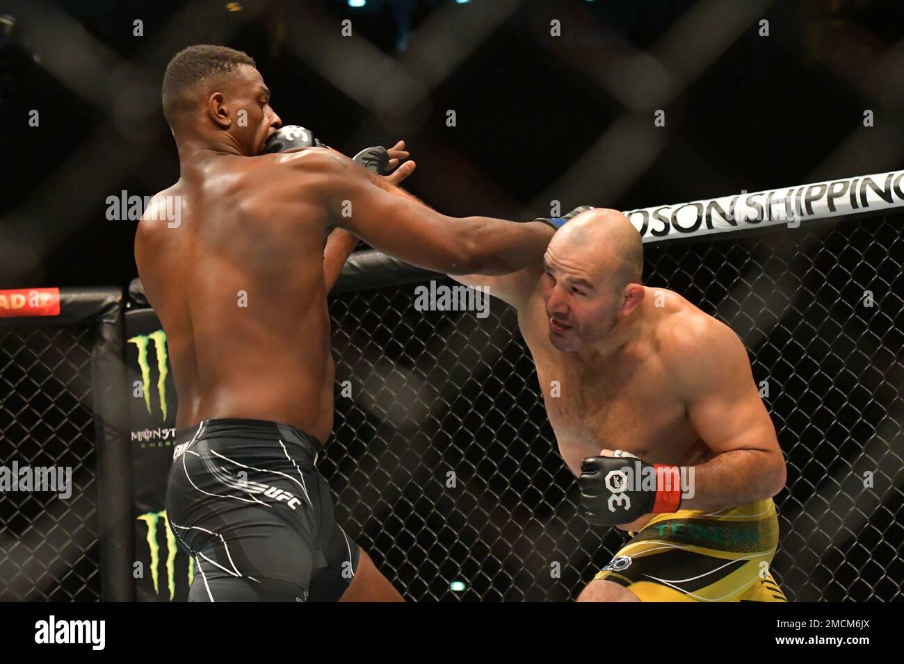 RIO DE JANEIRO, RJ - JANUARY 22: (R-L) Glover Teixeira punches Jamahal ...