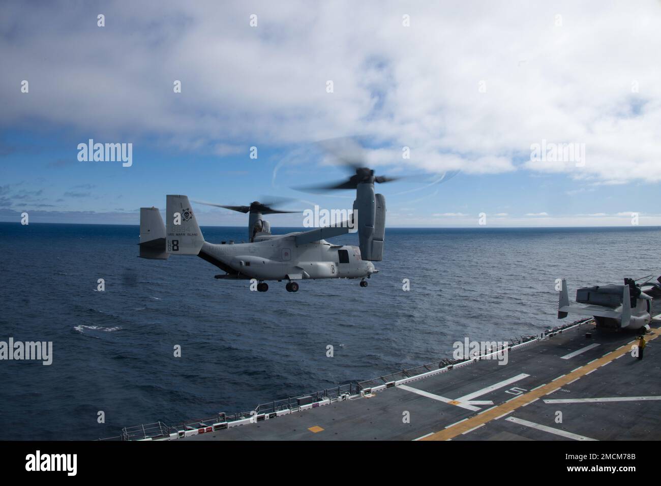PACIFIC OCEAN (July 6, 2022) - U.S. Marine Corps MV-22B Osprey ...