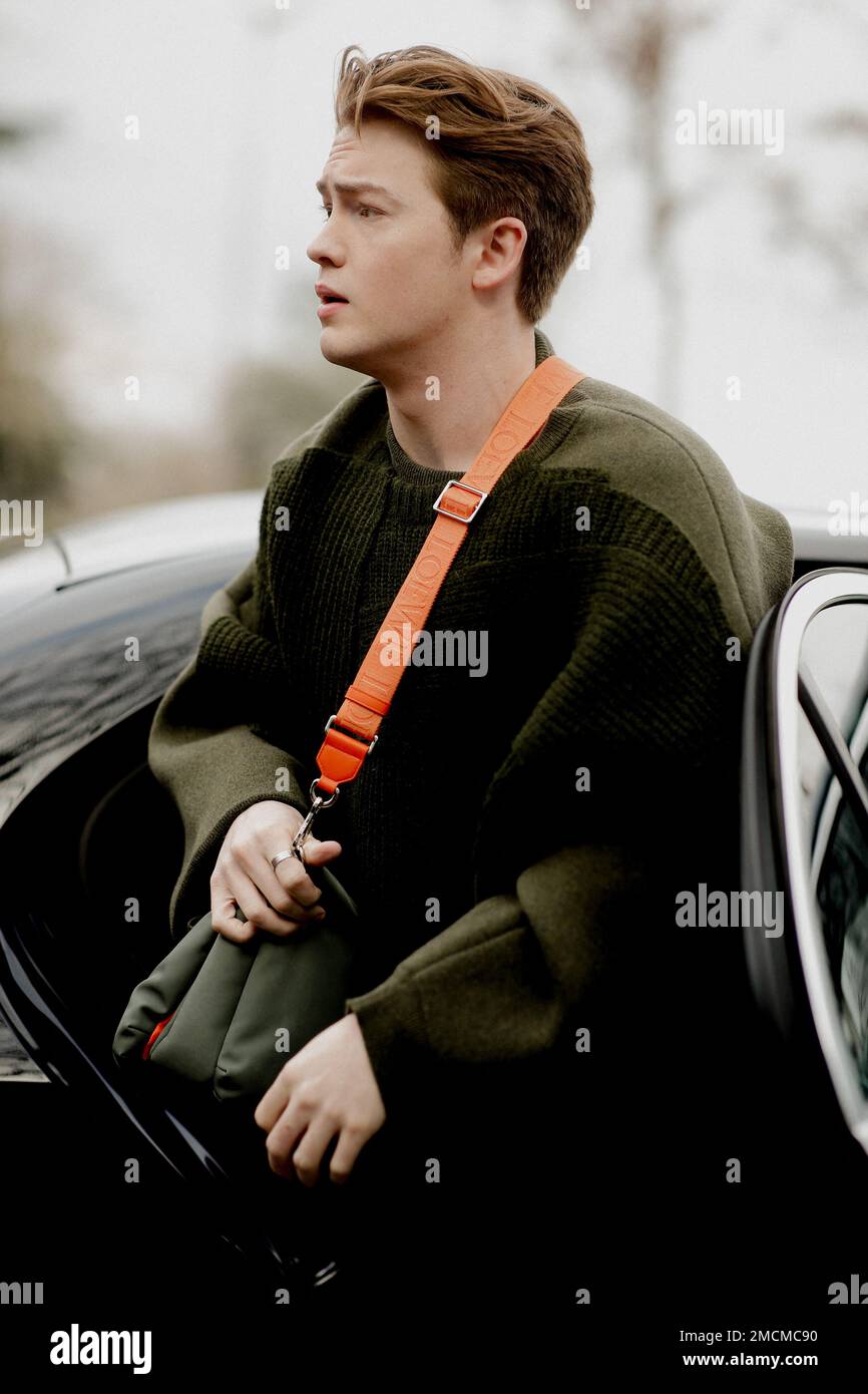 Street style, Kit Connor arriving at Loewe Fall-Winter 2023-2024 ...