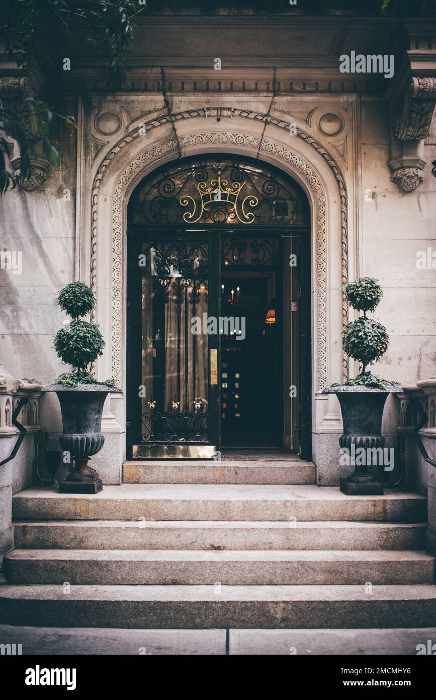 Classing hi-res stock photography and images - Alamy