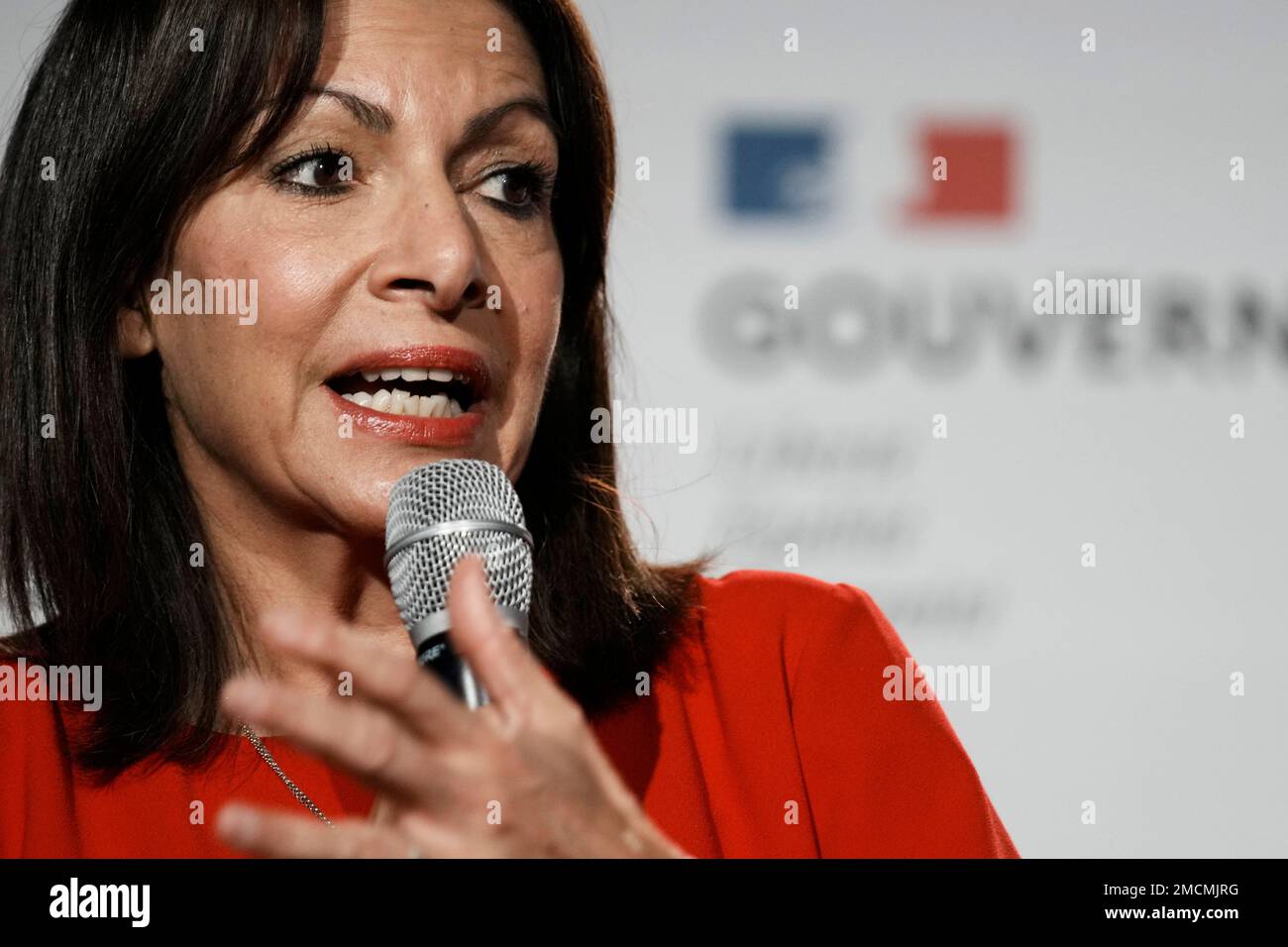 Paris Mayor Anne Hidalgo attends a press conference with Head of Paris ...