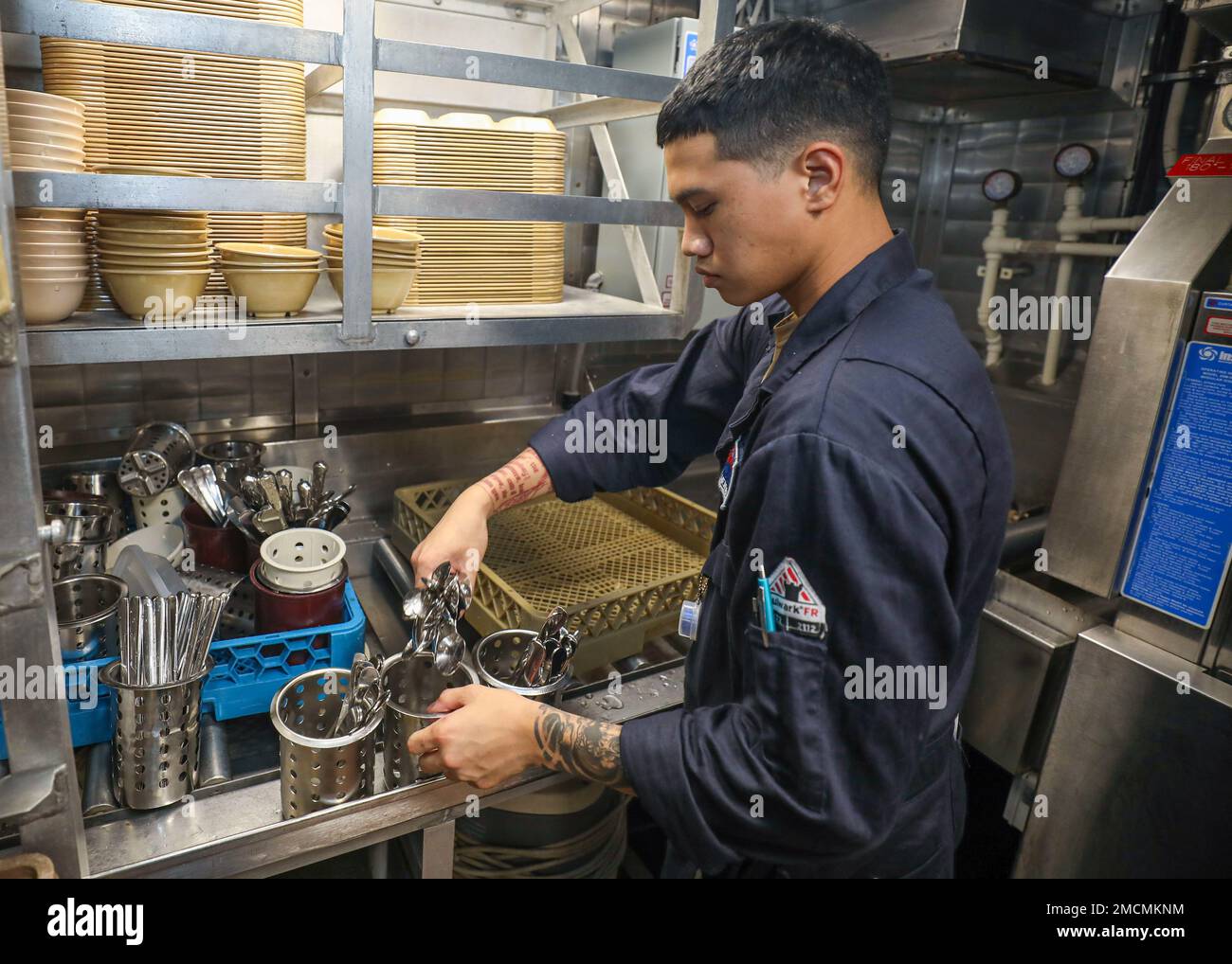 PHILIPPINE SEA (July 6, 2022) Gas Turbine Systems Technician ...