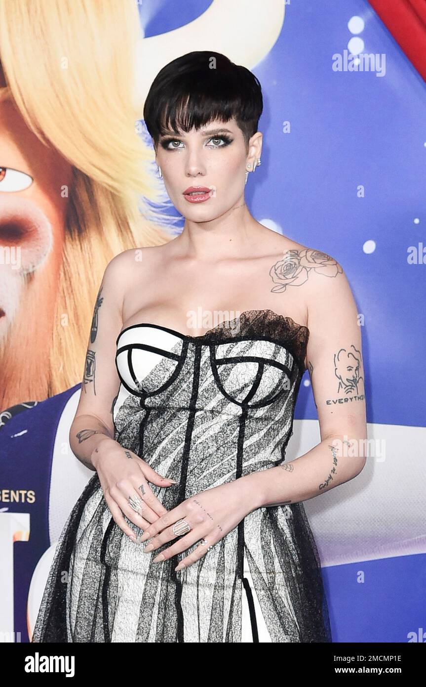 Halsey arrives at the premiere of "Sing 2" on Sunday, Dec. 12, 2021, at ...