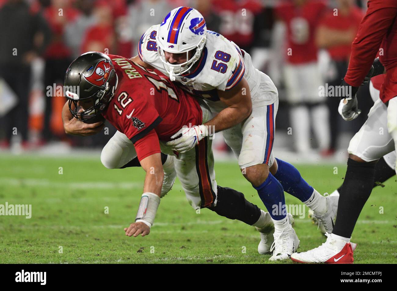 Buffalo Bills linebacker Matt Milano (58) takes down Tampa Bay ...