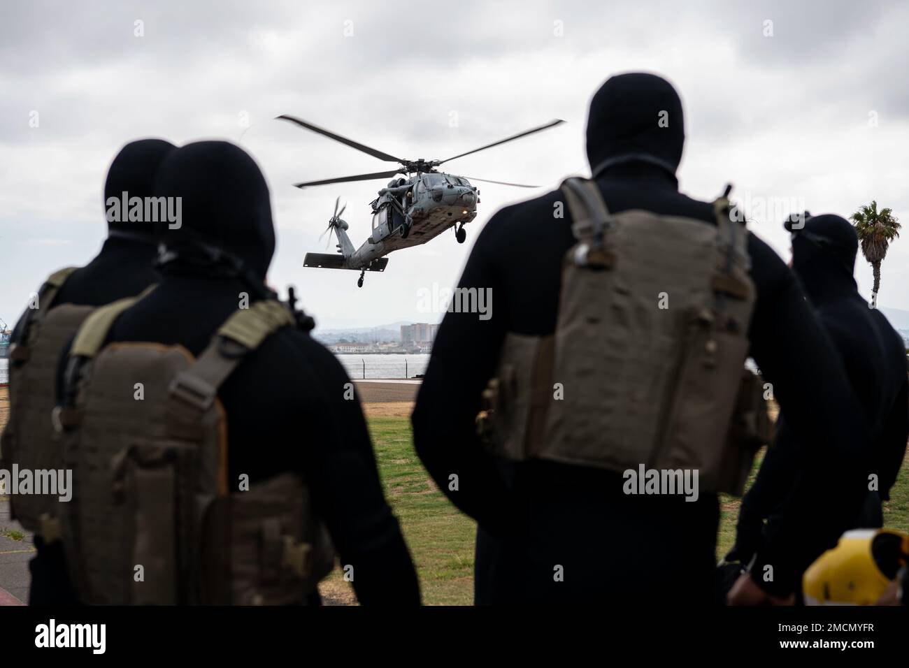 220707-N-TR141-1914 SAN DIEGO (July 7, 2022) German Navy Sailors ...