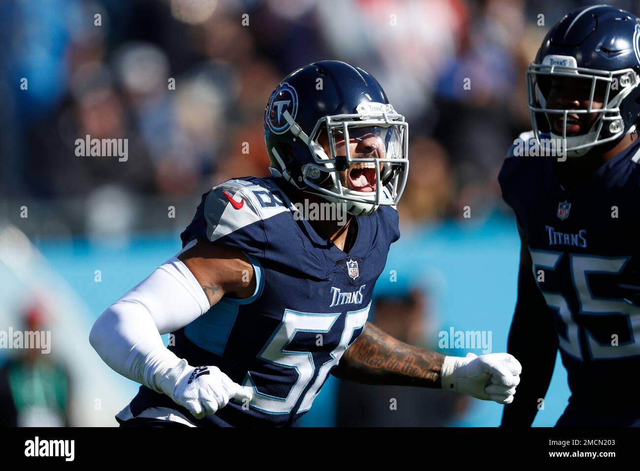 Tennessee Titans outside linebacker Harold Landry (58) celebrates ...
