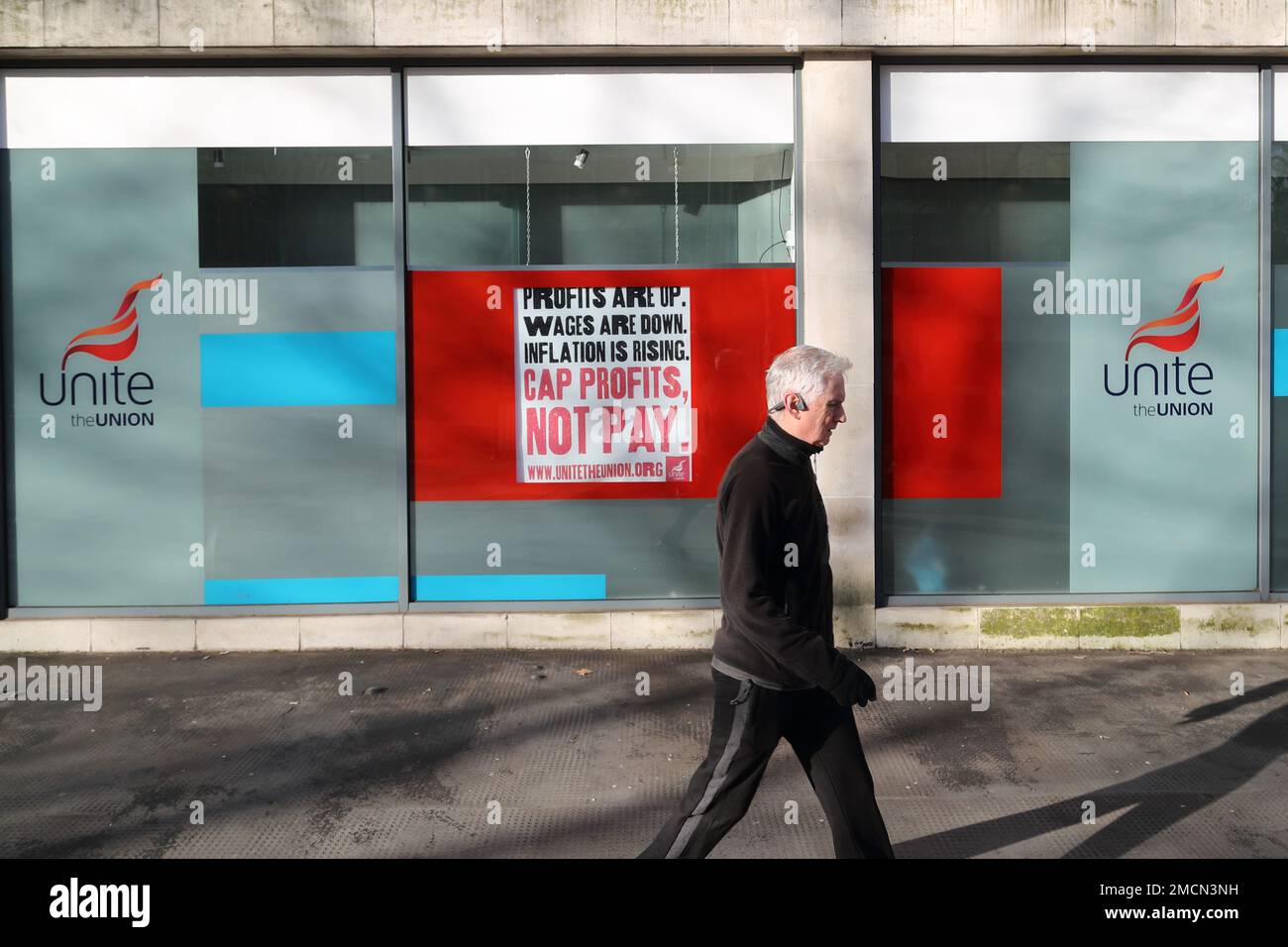 Trade union slogan hi-res stock photography and images - Alamy