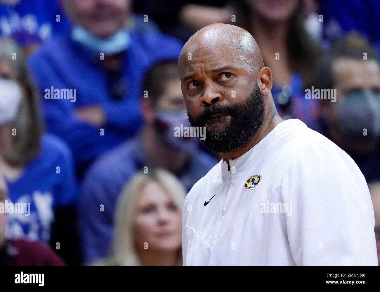 Missouri head coach Cuonzo Martin looks up at the scoreboard in the ...