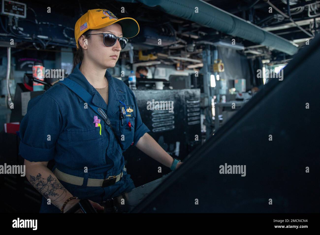 U s s kincade hi-res stock photography and images - Alamy