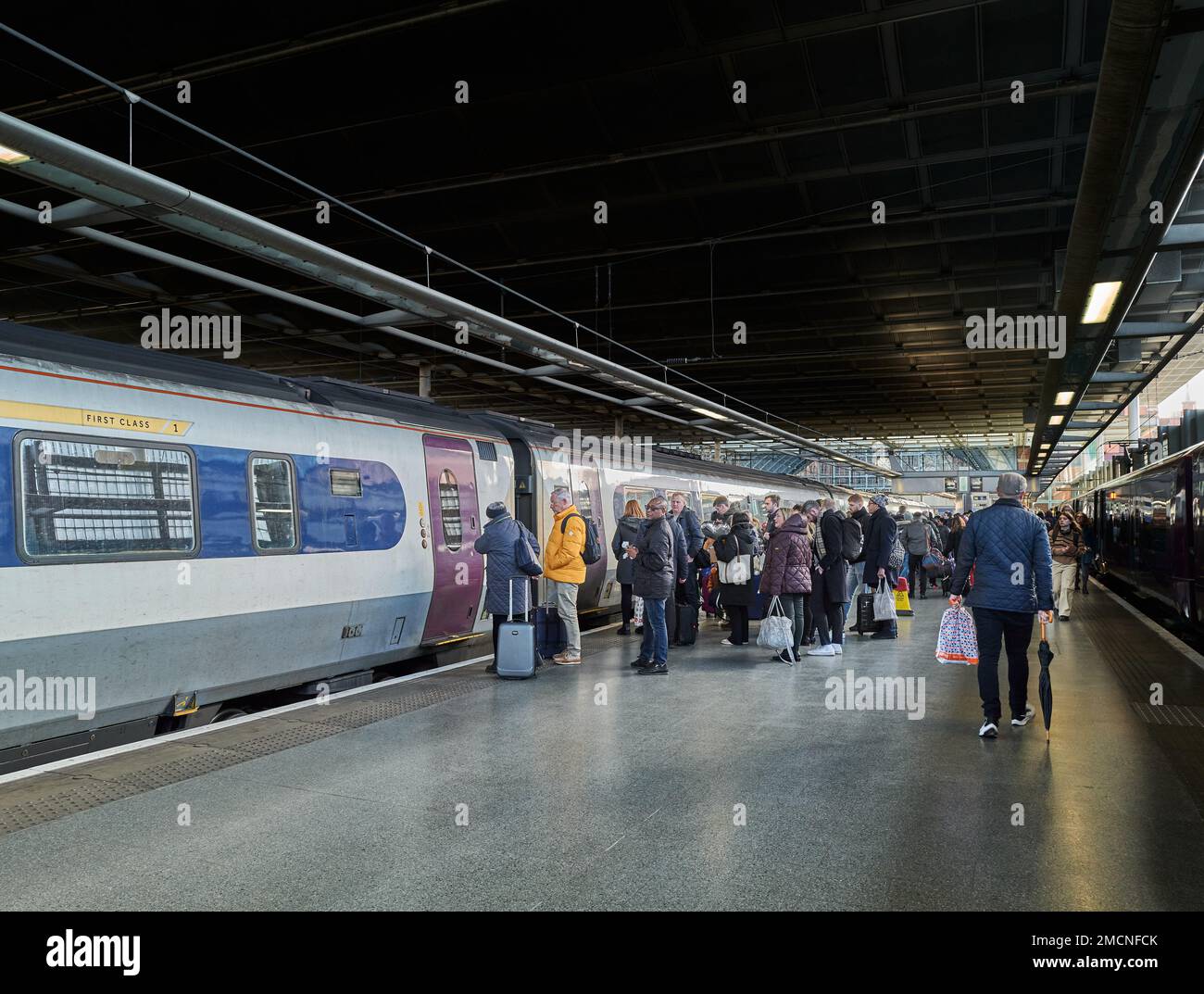 Travelers inside St Pancras international rail station, London, England ...