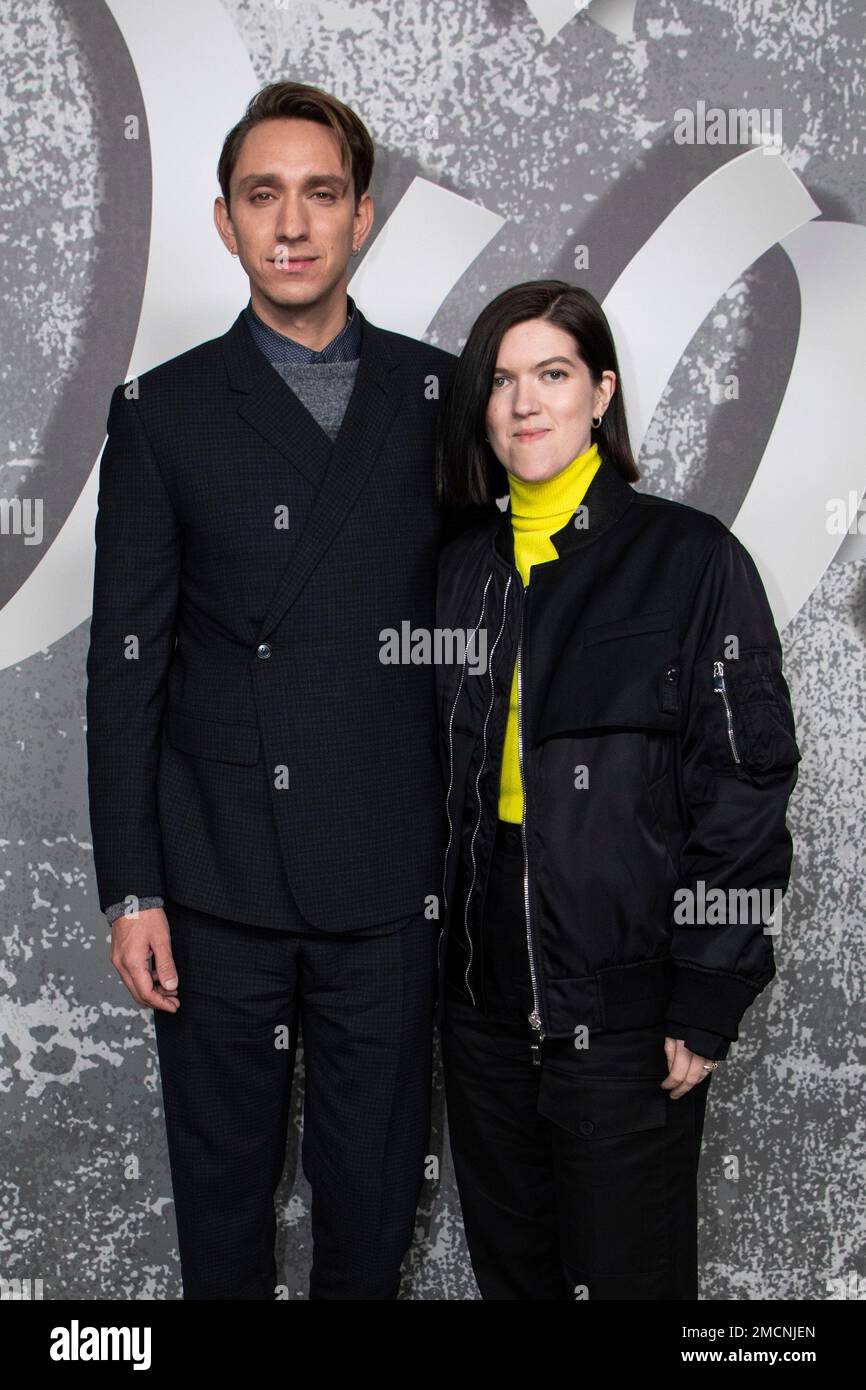 Oliver Sim, left, and Romy Madley Croft of the XX pose for ...