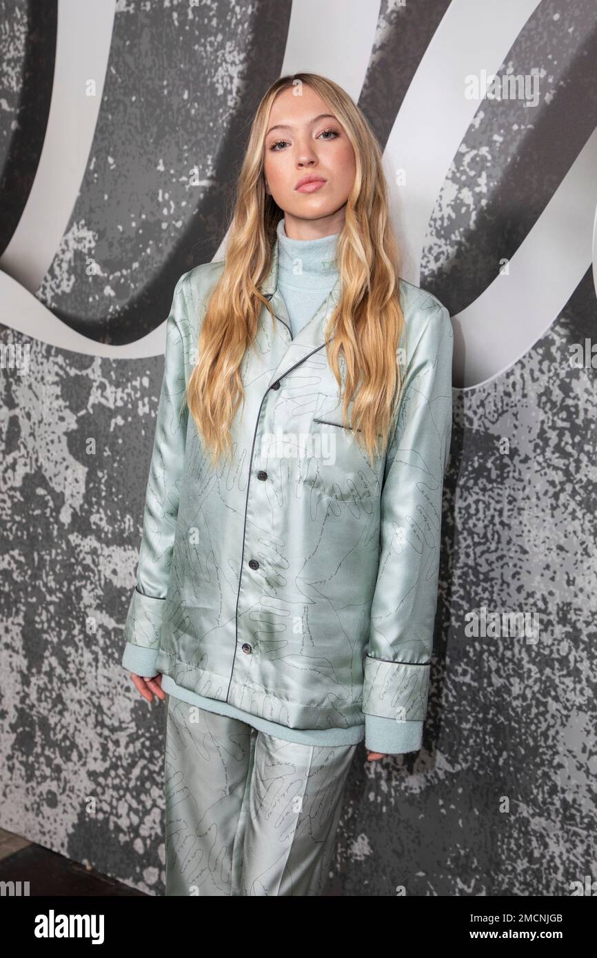 Lila Grace Moss Hack attends the Dior Men's fashion collection ...