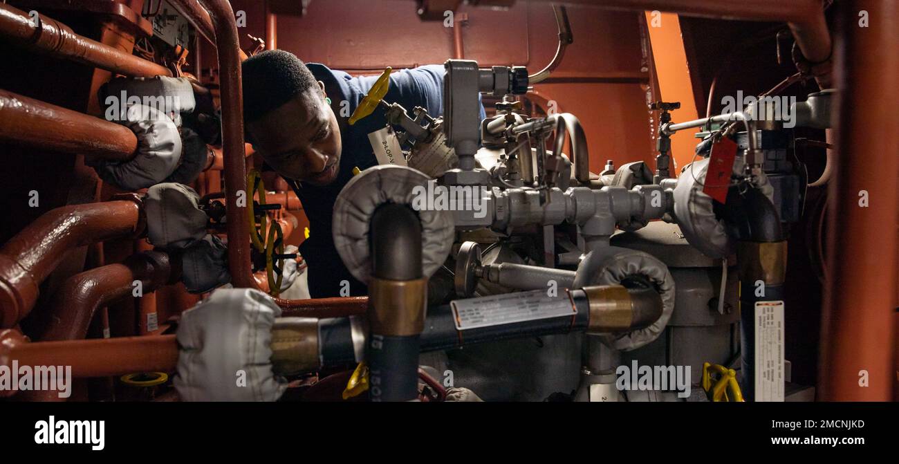 220707-N-XK047-1002 PACIFIC OCEAN (July 7, 2022) – Gas Turbine System ...