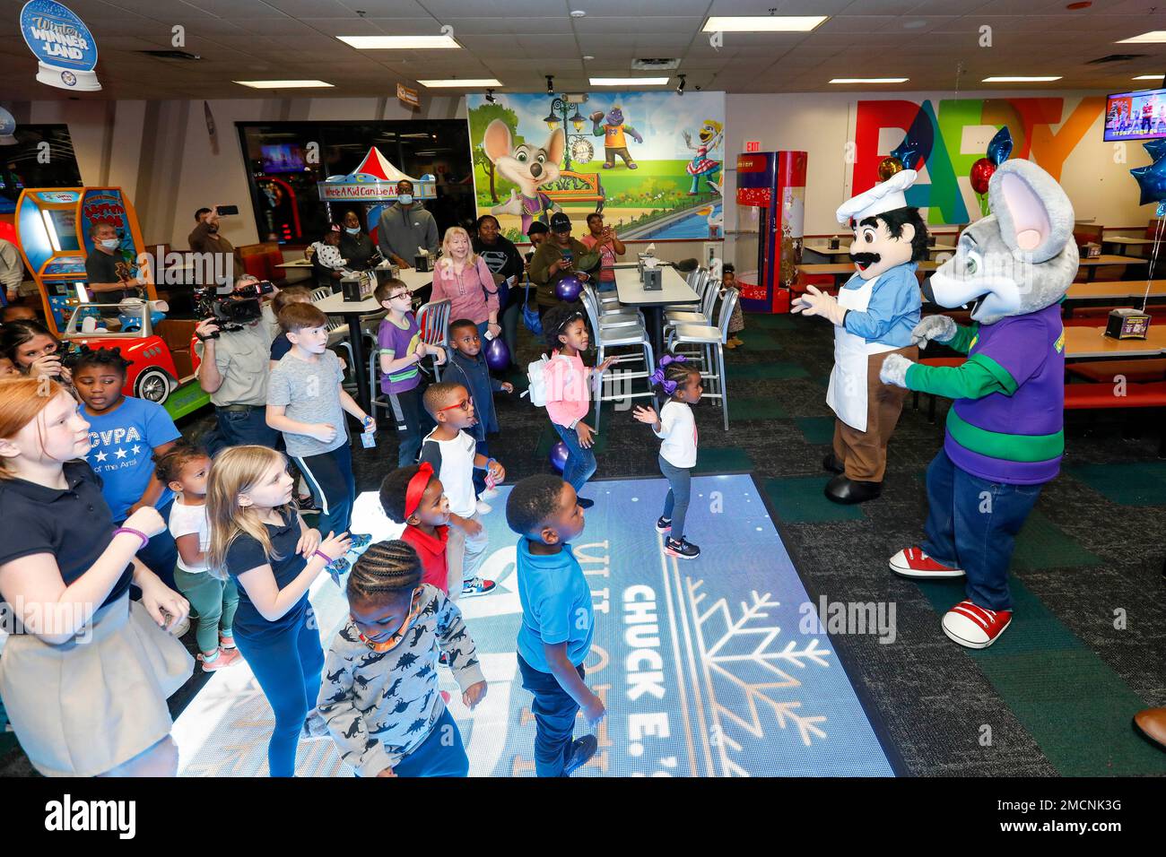 IMAGE DISTRIBUTED FOR CEC ENTERTAINMENT - Kids and families attend the ...