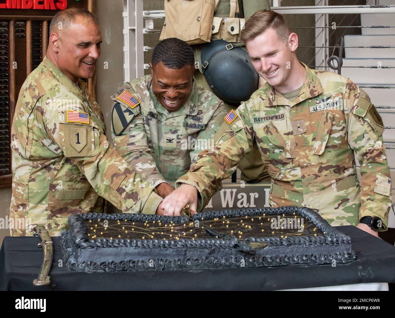 (Left to right) U.S. Army Chief Warrant Officer 4 Todd Misurelli, an ...