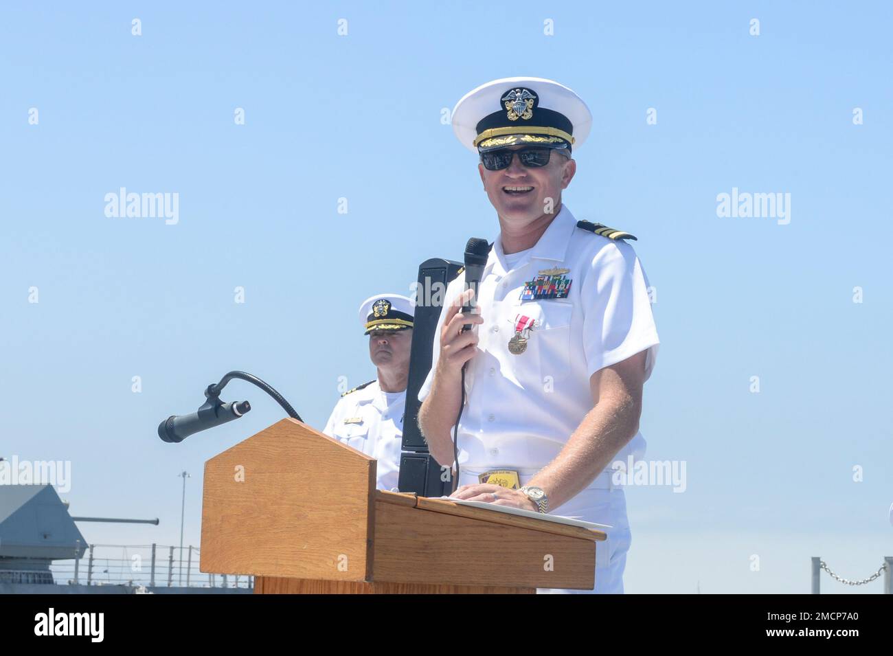 Uss mobile lcs 26 blue crew hi-res stock photography and images - Alamy