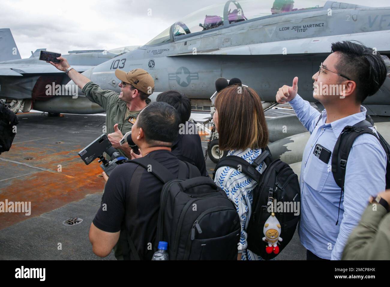 220708-N-DF558-1129 PEARL HARBOR (July 8, 2022) Lt. Caleb Derrington ...