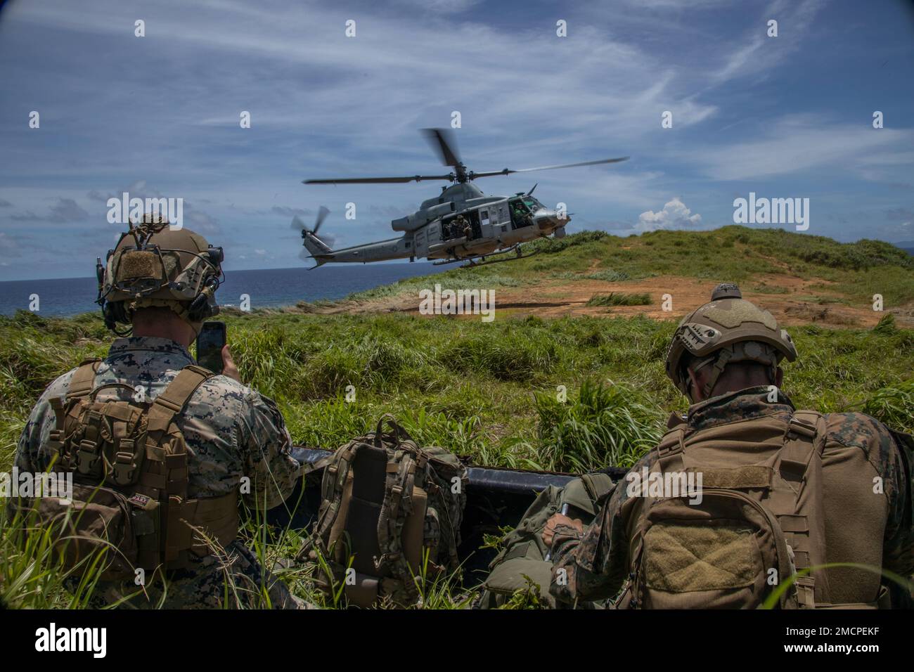 Naval special warfare special reconnaissance team on hi-res stock ...