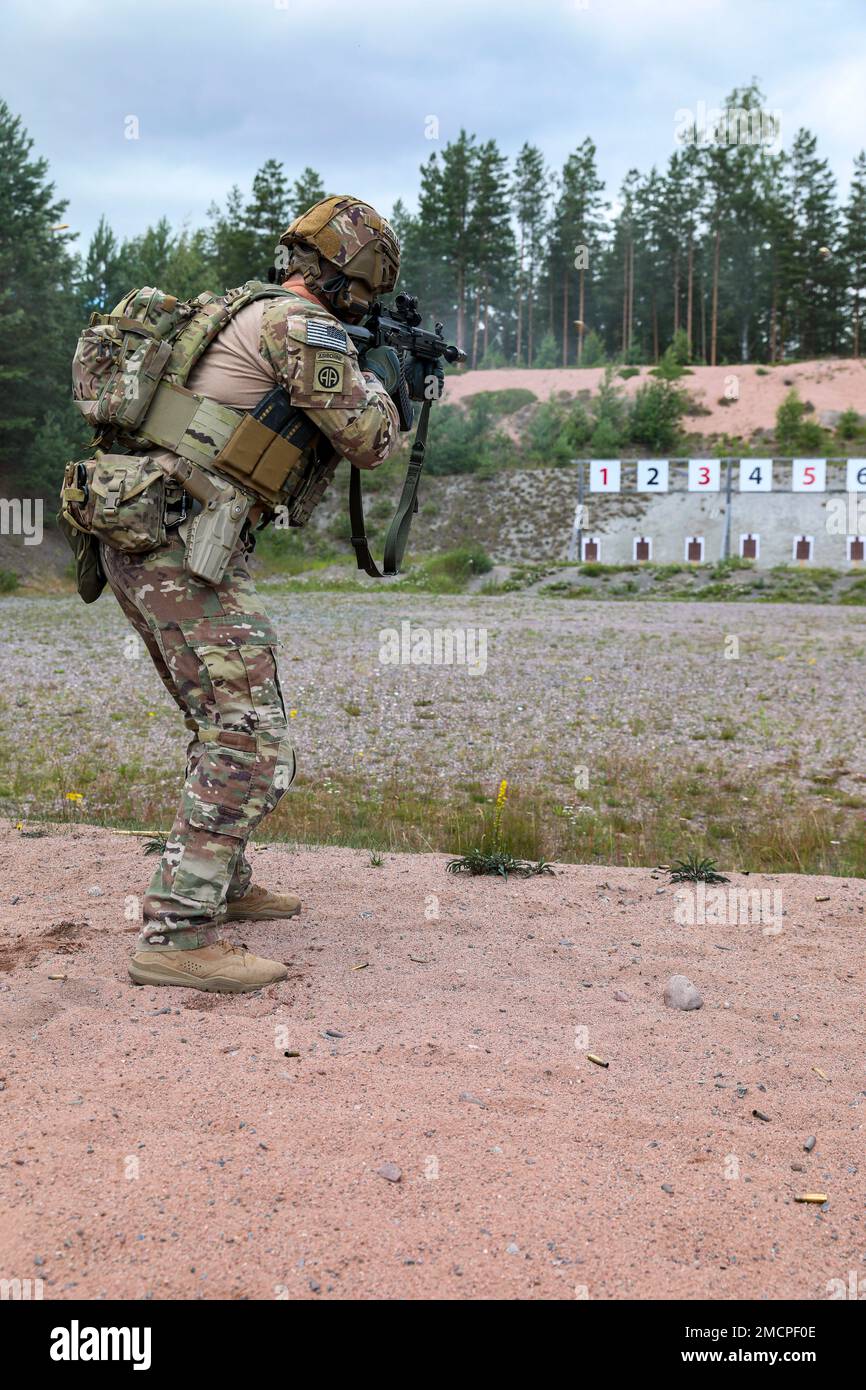 A U.S. Soldier assigned to the 3rd Armored Brigade Combat Team, 4th ...