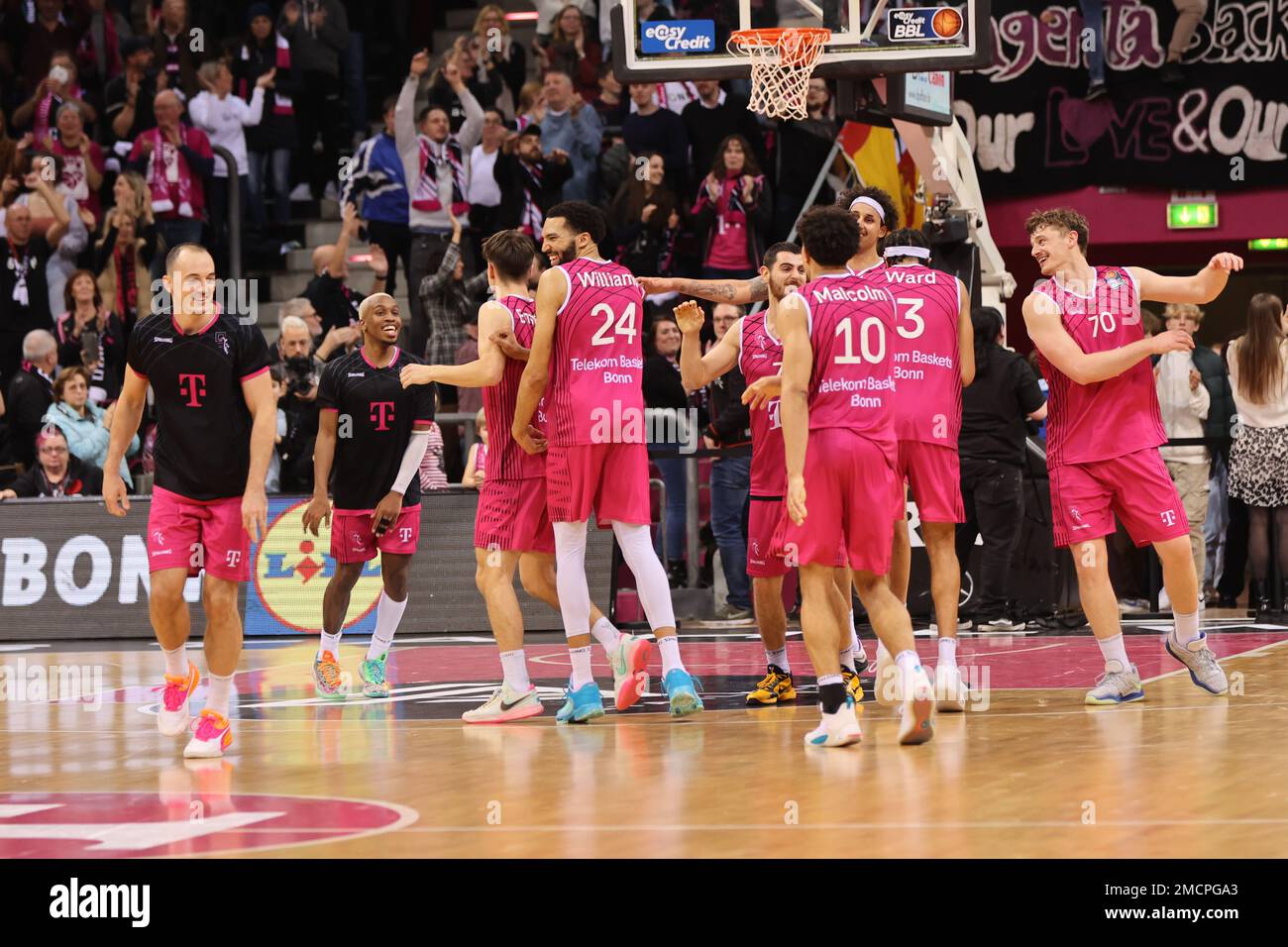 Feiert 2022 2023 hi-res stock photography and images - Alamy