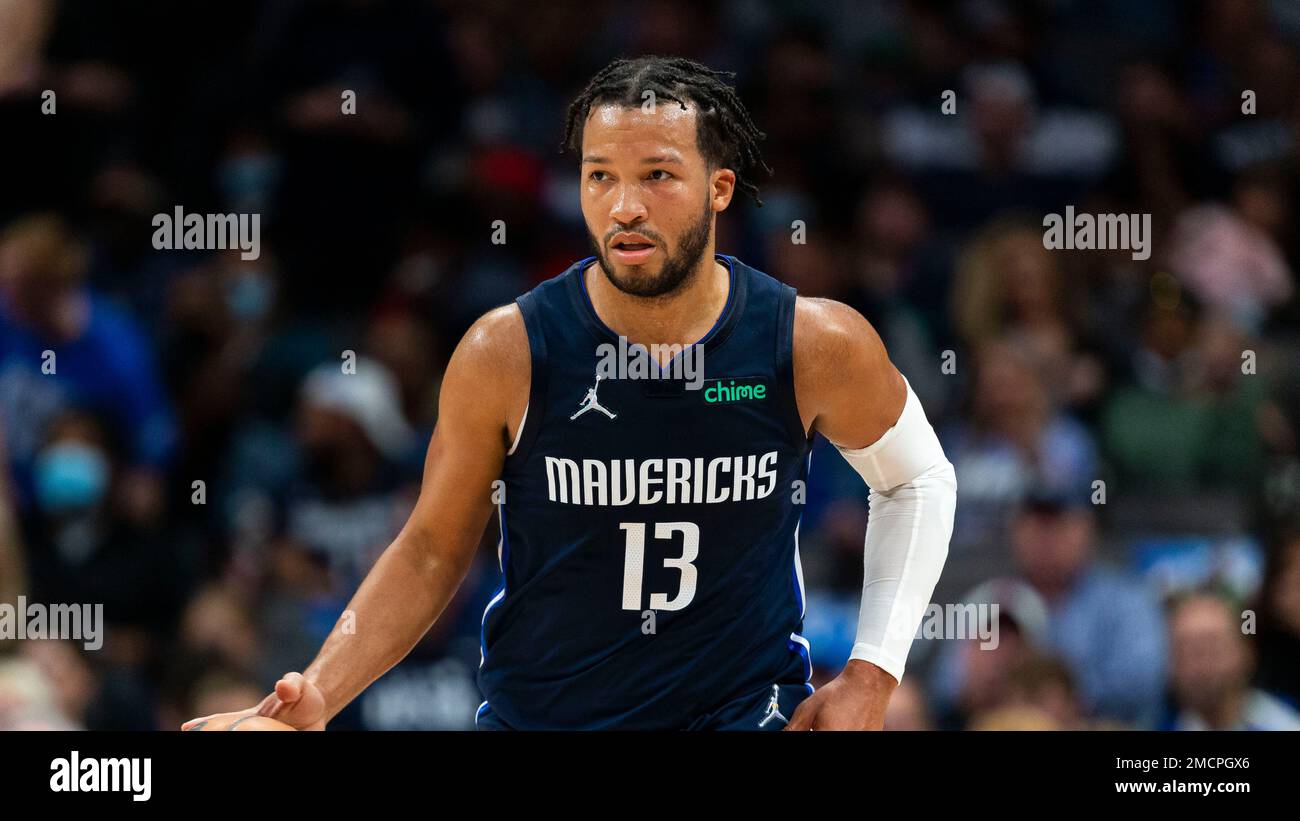 Dallas Mavericks guard Jalen Brunson (13) dribbles the ball during the ...