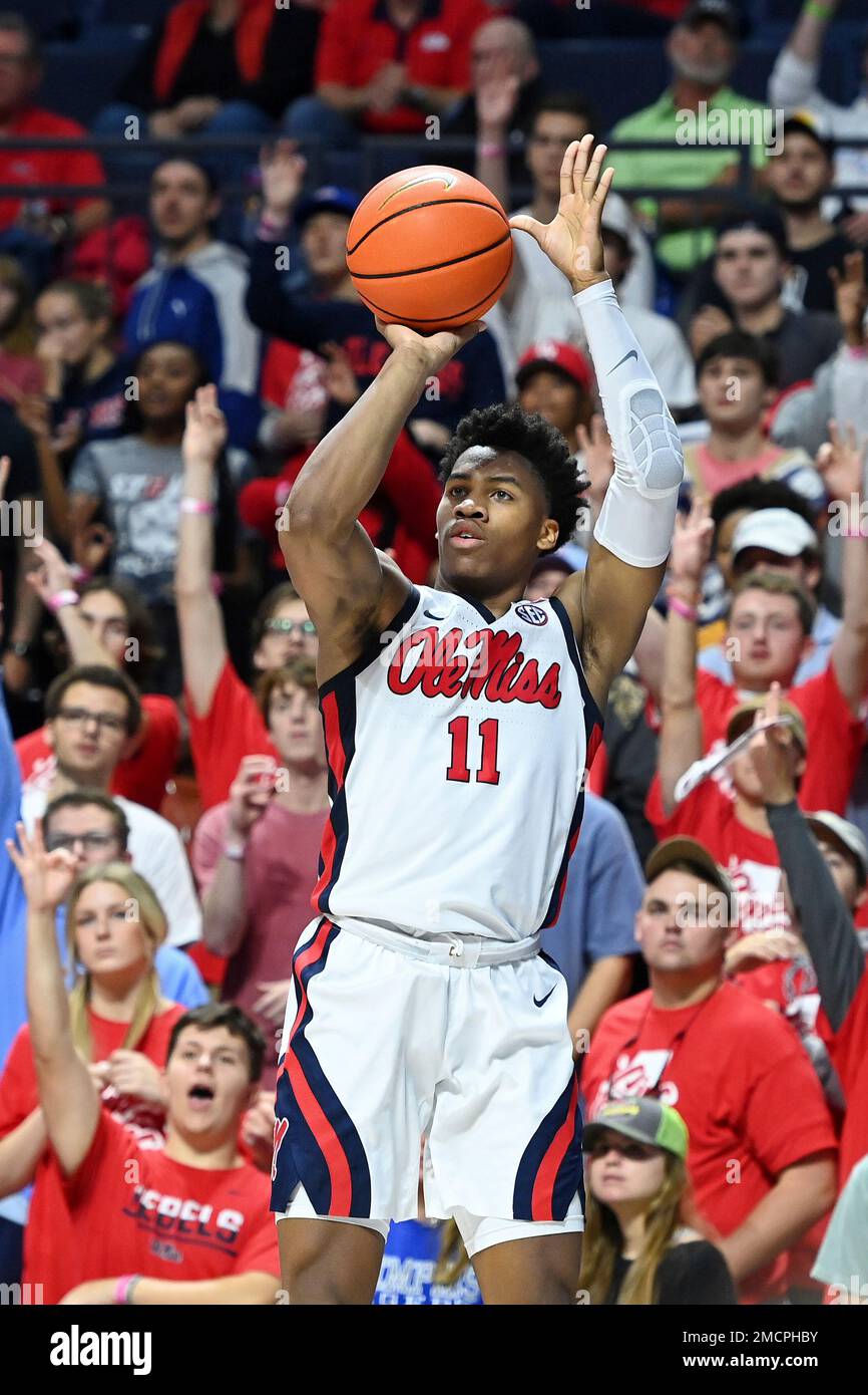 Mississippi guard Matthew Murrell (11) shoots the ball during the first ...