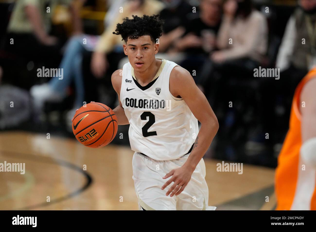 Colorado guard KJ Simpson (2) in the second half of an NCAA college ...